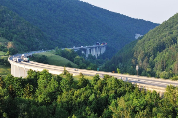 NASLEDNJA FAZA OBNOVE DRAMLJE - SLOVENSKE KONJICE - Radio Fantasy